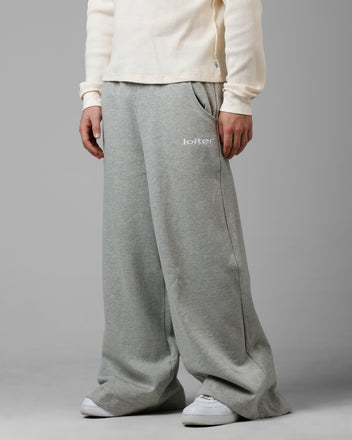 NEW ARRIVALS . | Loiter